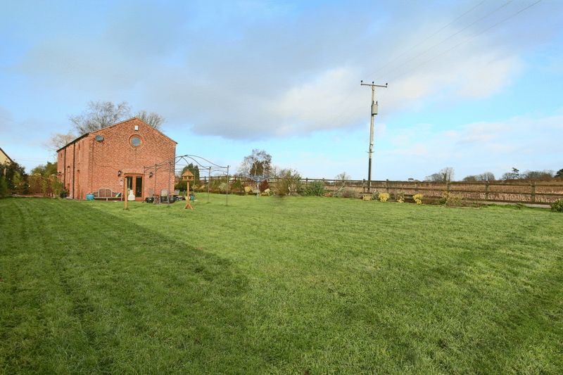 4 bedroom barn conversion for sale, Green Lane, Audlem, Crewe CW ...