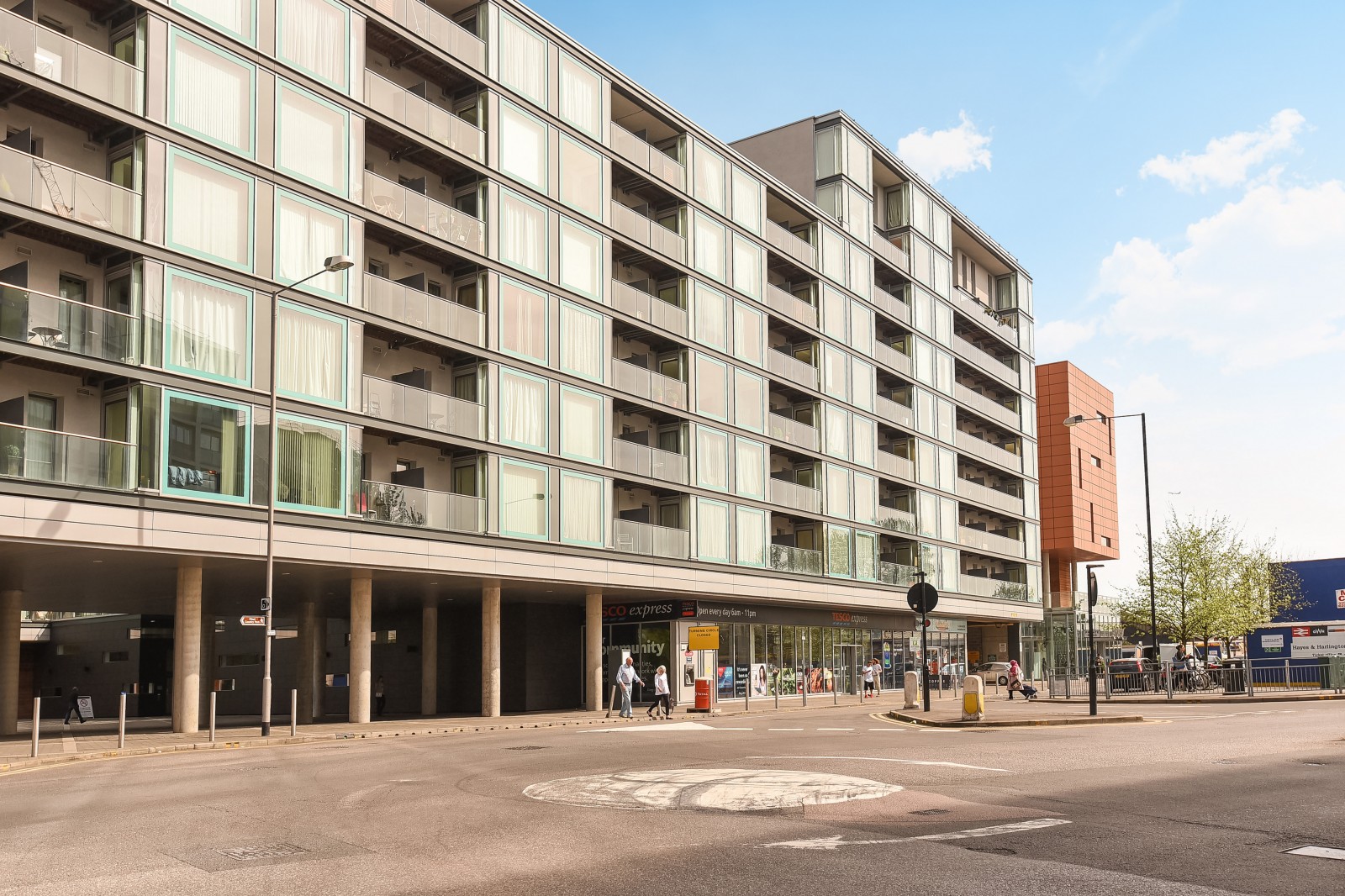 1 bedroom apartment for sale, Apt. Vantage Building, High Point Village ...