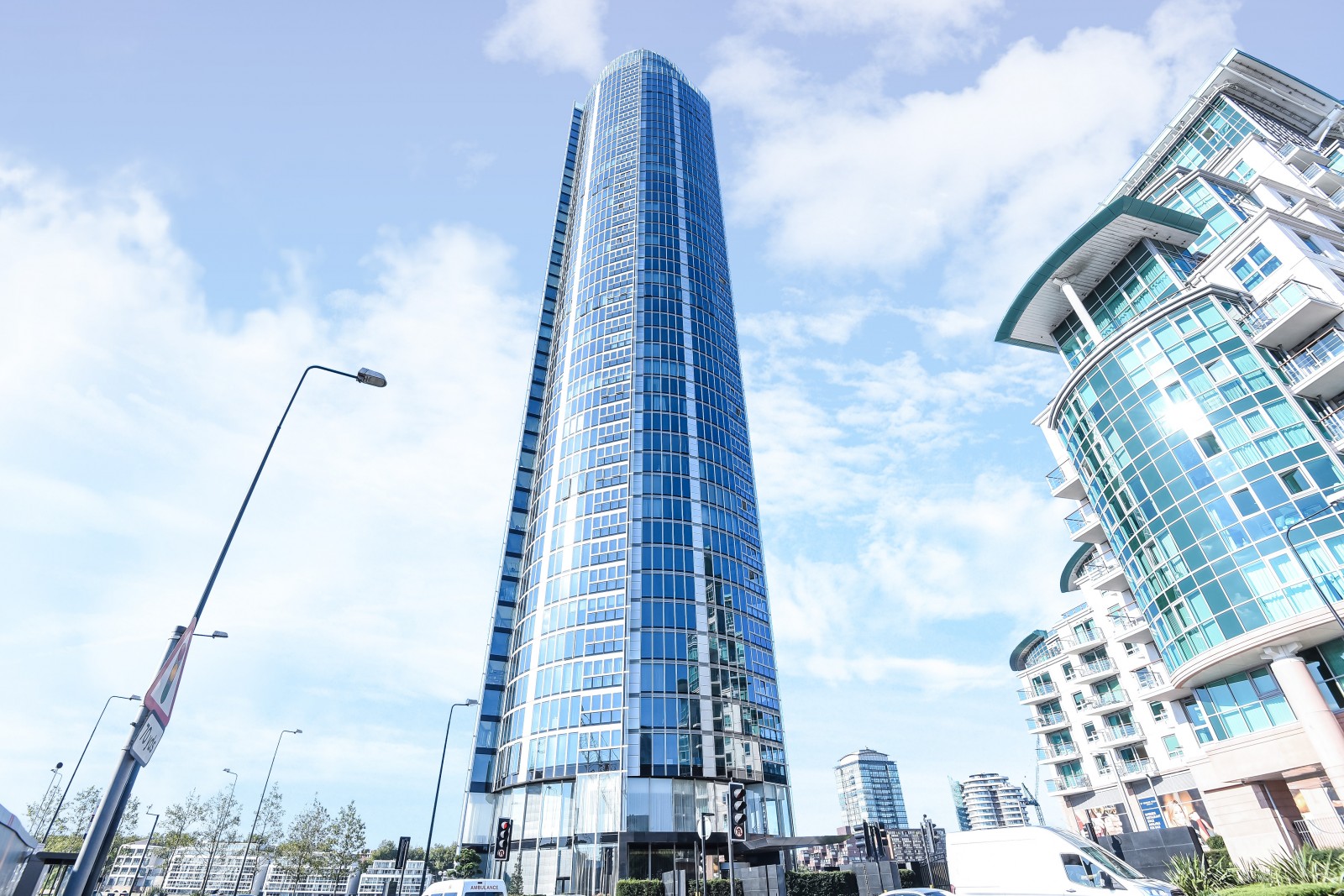 2 bedroom apartment to rent, The Tower, St Georges Wharf, London, SW8 2DU