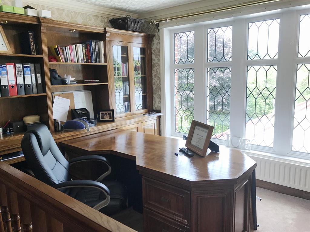 4 bedroom detached house for sale, North Park Drive, Blackpool, FY3 8NH