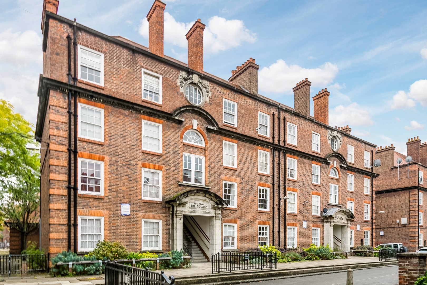 2 bedroom flat to rent, The Square, Peabody Estate, London, W6 9PX